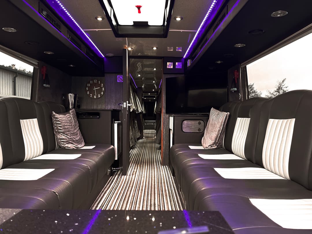 16 berth sleeper bus for hire | Megalseepers