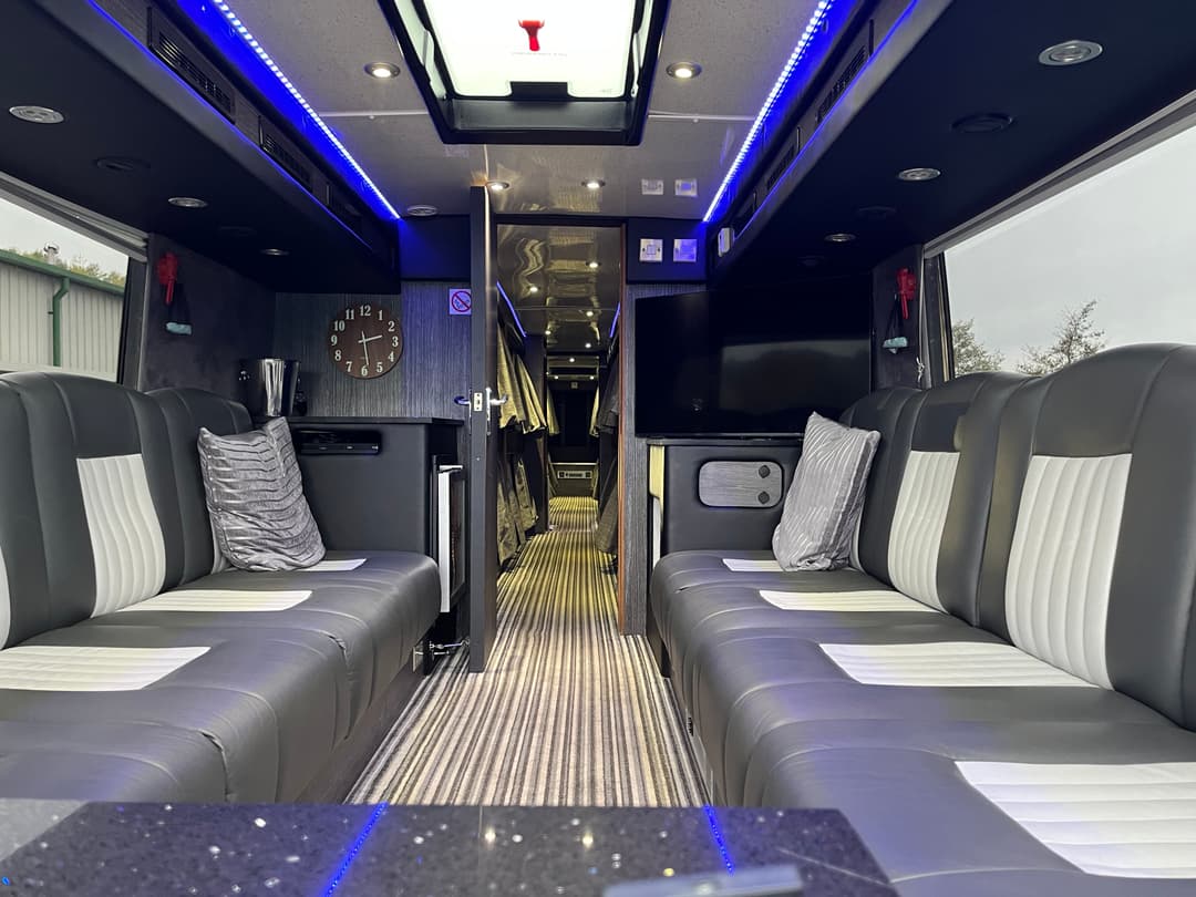 16 berth sleeper bus for hire | Megalseepers